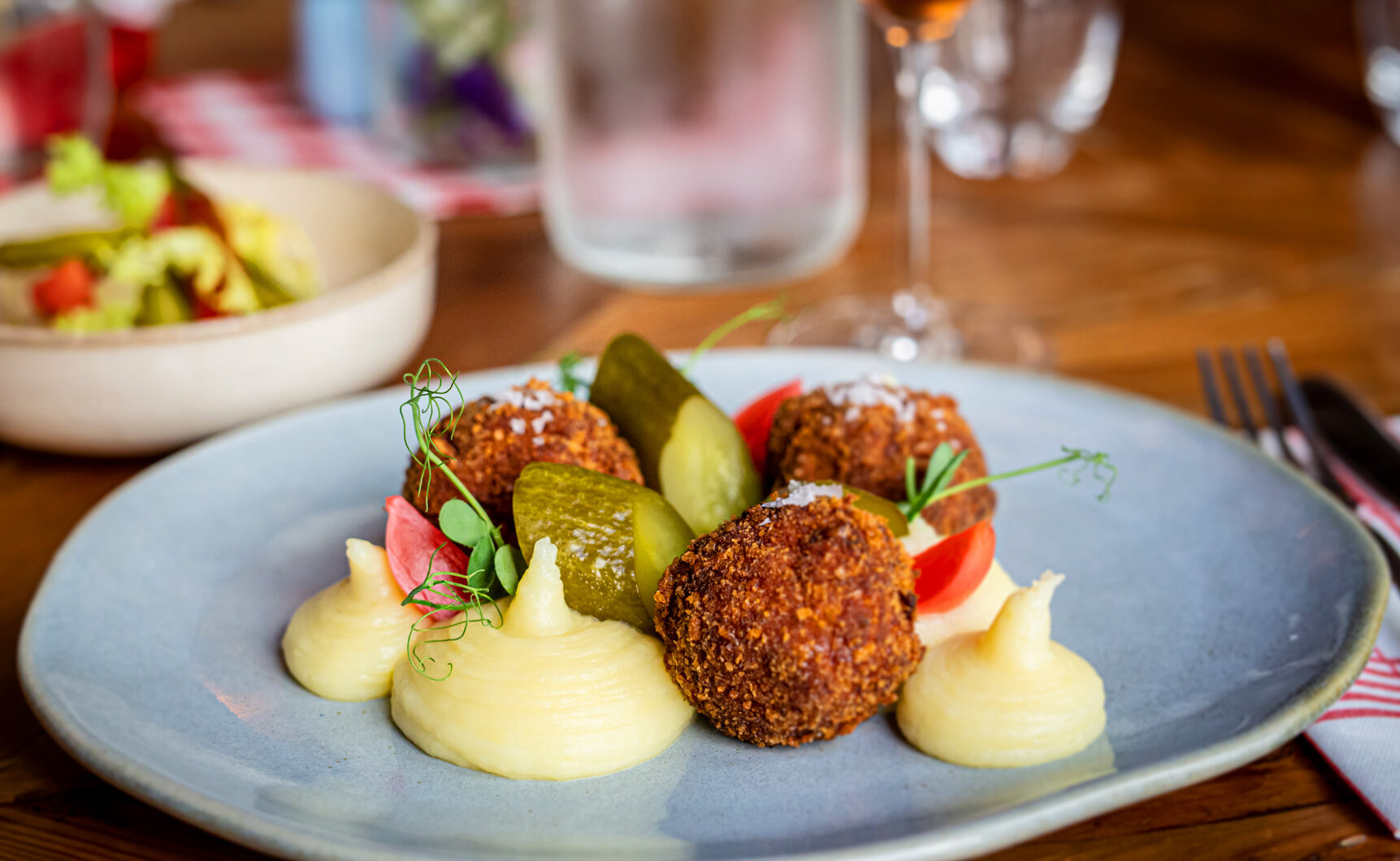 Retek ENG - Retek bisztro